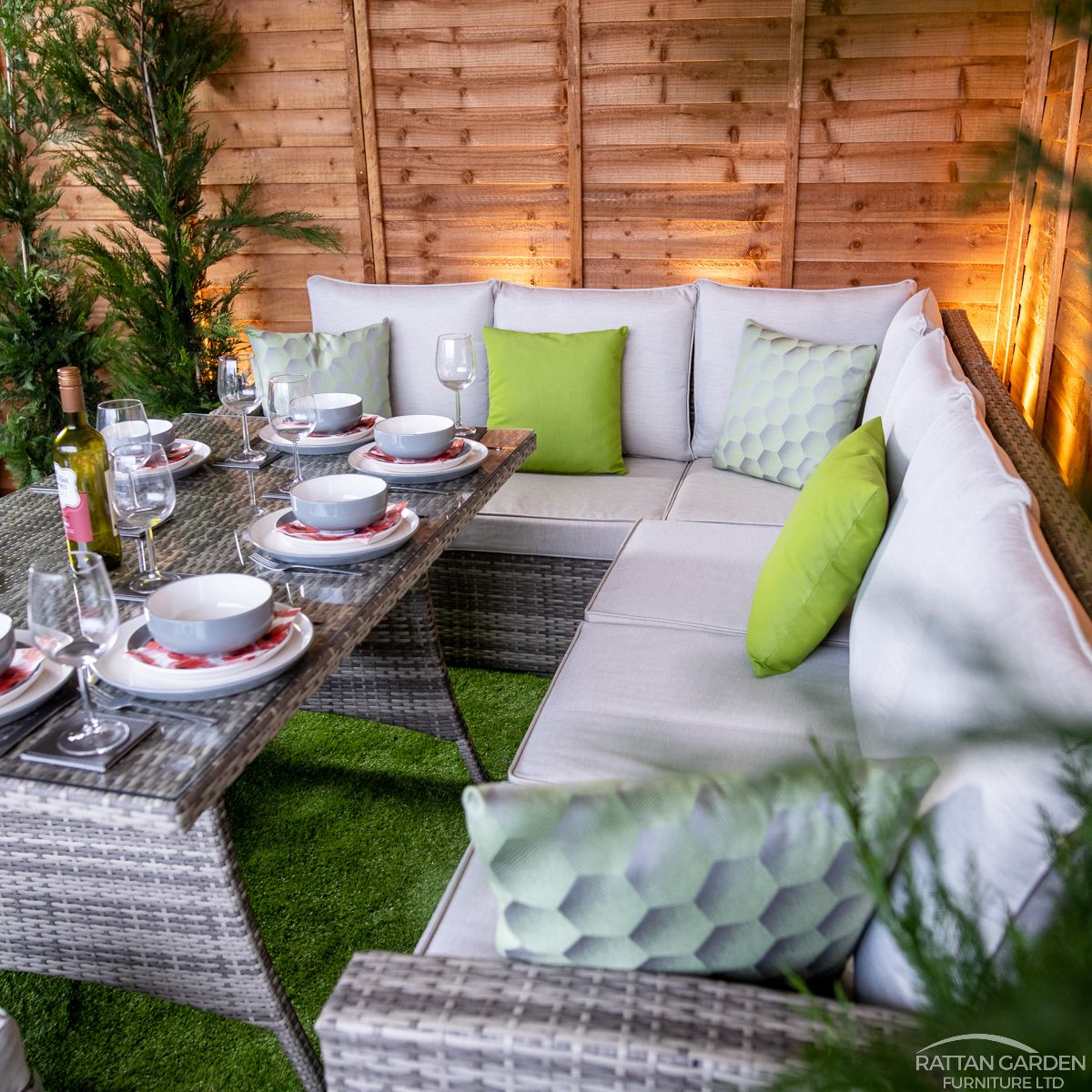 Champagne Florence Deluxe Corner rattan Dining Set with 3 Footstools (Right) – Cassa Garden